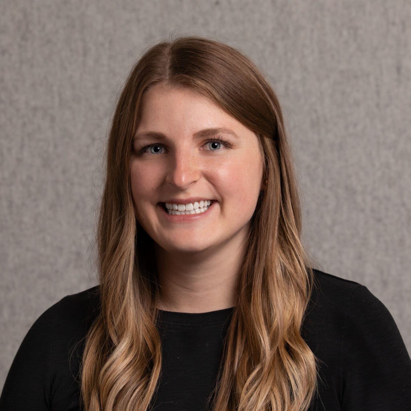 Hannah Hirzel — Holst