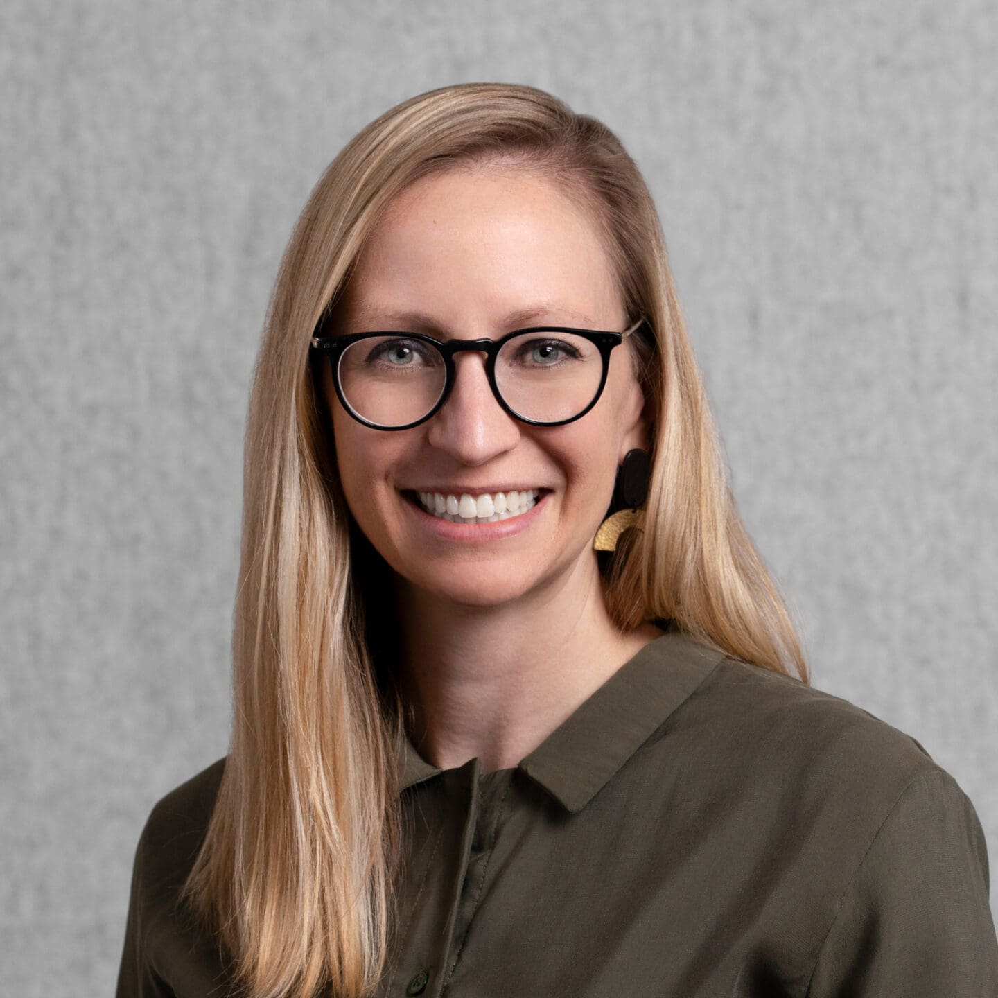 Brittany Shreiner — Holst